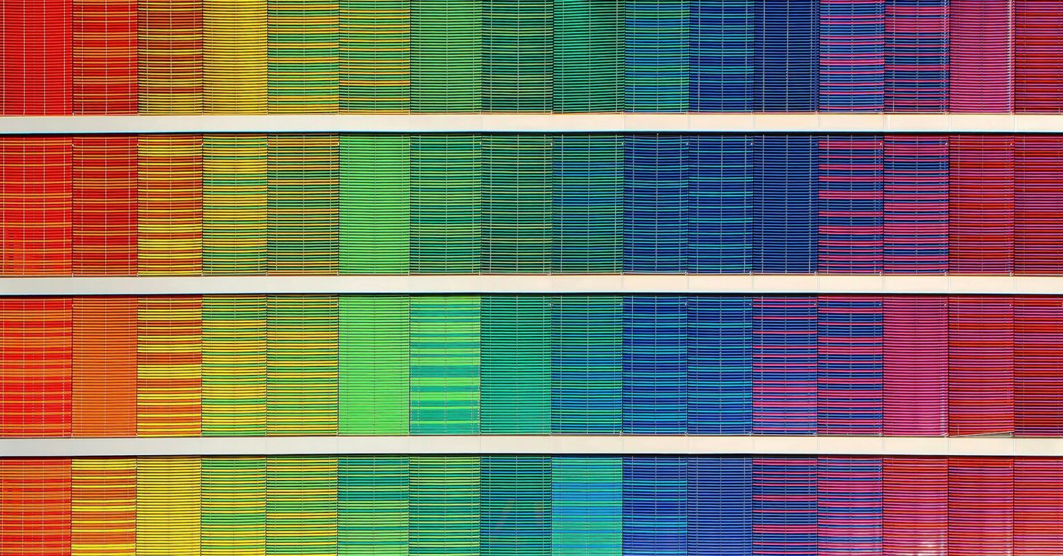 Risk Reporting: Best Color Palettes for Data Visualization